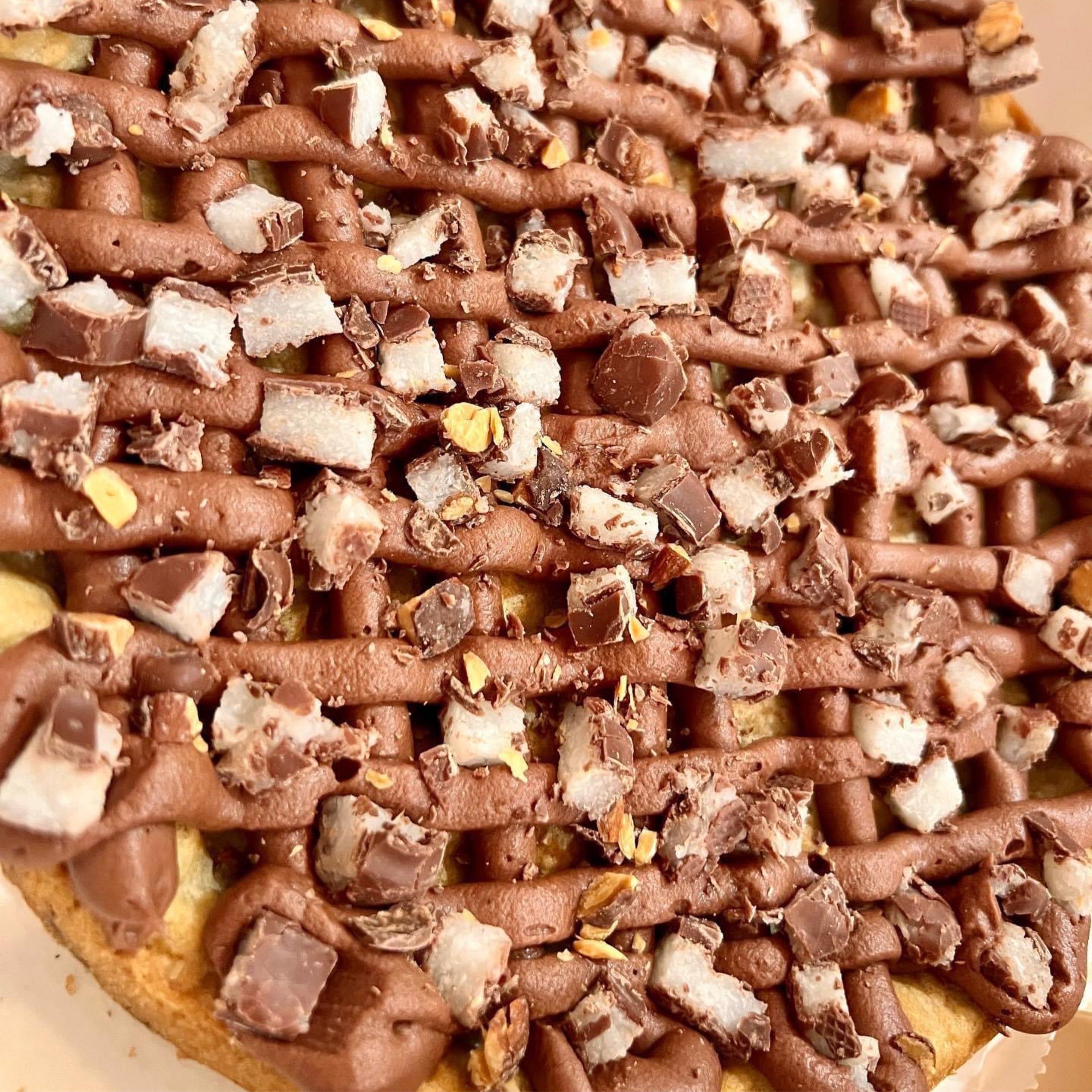 Stuffed Smooch Cookie Cake | The Chunky Poodle Cookie Co.